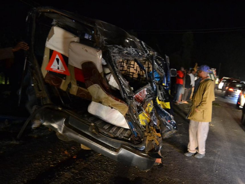 4 Killed In Grisly Accident As Matatu Collides With Lorry Along Meru