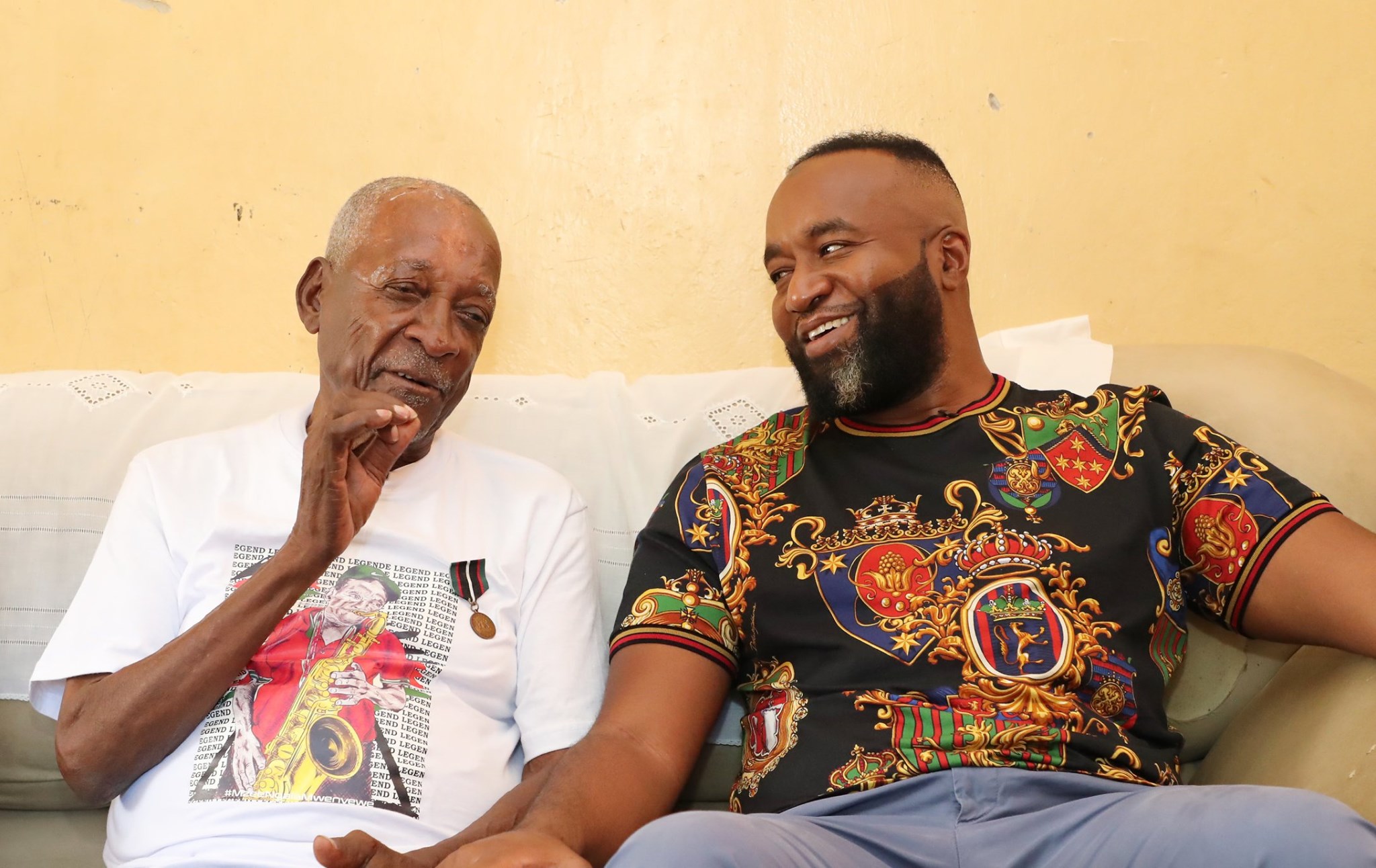 Joho Parties With Legendary Musician [PHOTOS] - Kenyans.co.ke