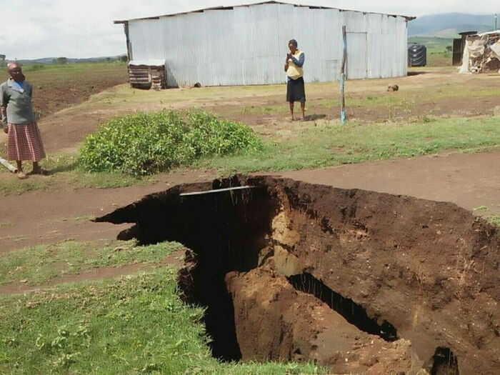 Tension as Another 2Km Fault Line Appears in Naivasha - Kenyans.co.ke