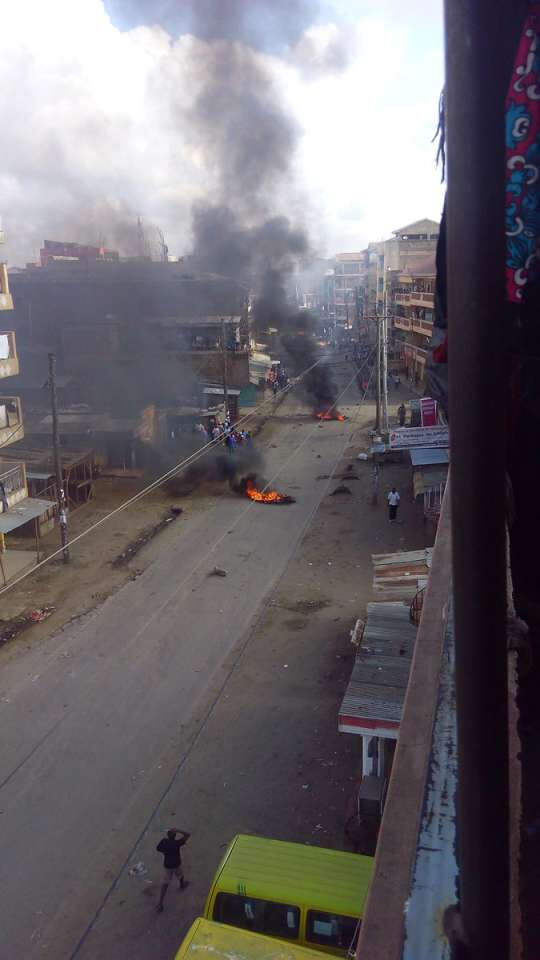 Chaos Erupts in Kayole After Shooting [PHOTOS] - Kenyans.co.ke