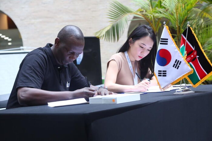 Safaricom Launches Mpesa Feature for The Visually Impaired - Kenyans.co.ke