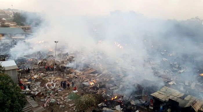 Fighting Couple Razes Down 300 Houses in Kibera - Kenyans.co.ke