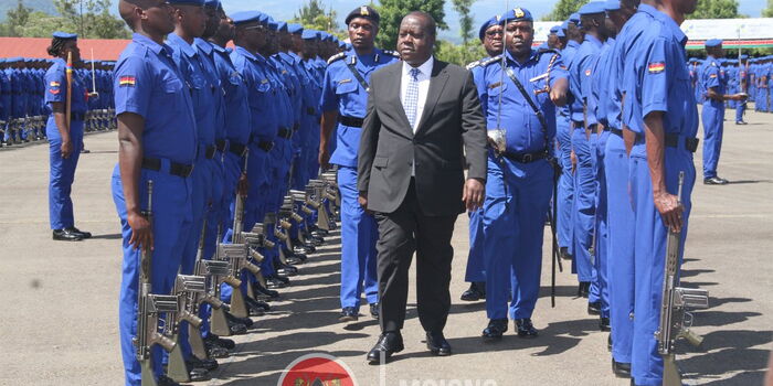 Why Kenya Police Wear Colour Blue Uniform - Kenyans.co.ke