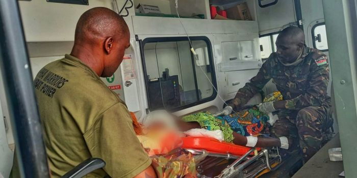 Heartwarming Moment KDF Soldiers Helped Woman Deliver - Kenyans.co.ke