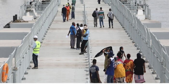 Team Moves to Review Safety of Mombasa Floating Bridge - Kenyans.co.ke