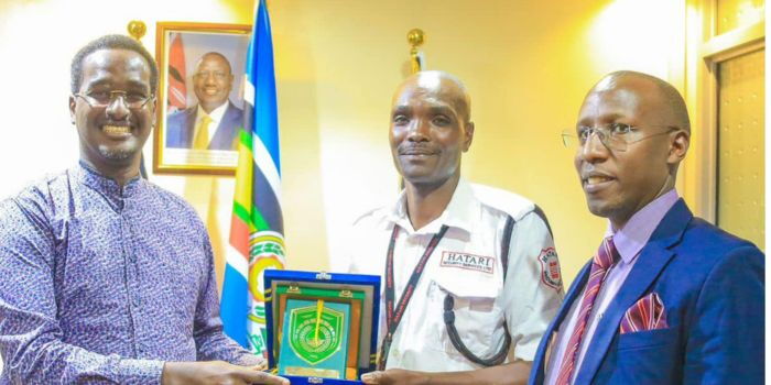 PSRA Reinstates & Awards Guard who Protected Protestors in Nairobi ...